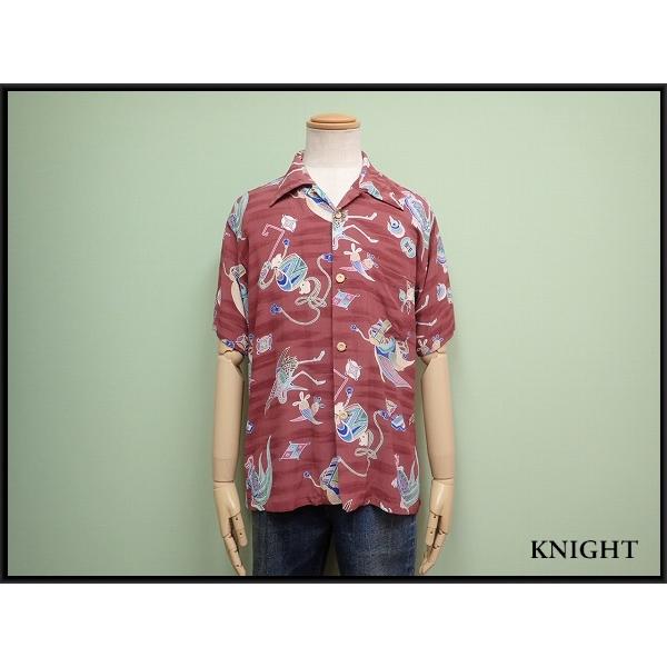 ブランド・説明CREIGHTONクレイトンのアロハシャツです。とても雰囲気のある和柄デザインですね。素敵にお使い頂けると思います。気になる方は是非ご検討下さい。サイズ表記　L　　　実寸　着丈69cm　身幅57cm　肩幅47cm　袖丈23cm...