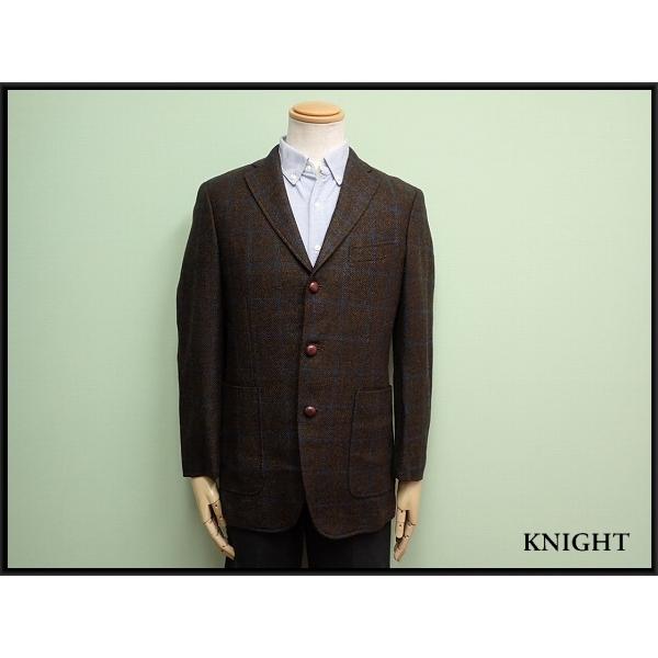 ブランド・説明PRENDERプランドールのジャケットです。背抜きのセンターベント仕様、イタリア製生地が使用されています。とても雰囲気のあるデザインですね。素敵にお使い頂けると思います。気になる方は是非ご検討下さい。サイズ表記　5　胸囲92　...