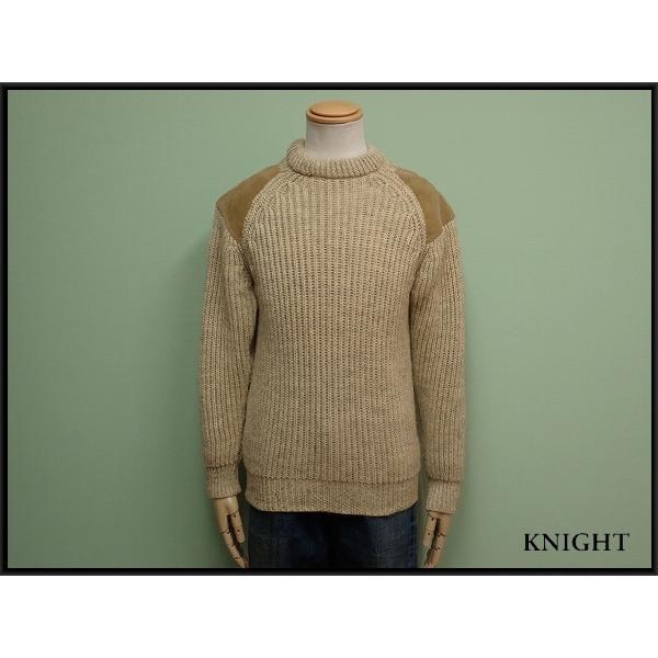 ブランド・説明naturallyナチュラルリーのコマンドセーターです。英国製、長くお使い頂けそうなデザインですね。素敵にお使い頂けると思います。気になる方は是非ご検討下さい。サイズ表記　S　　　実寸　着丈63cm　身幅46cm　裄丈80cm...