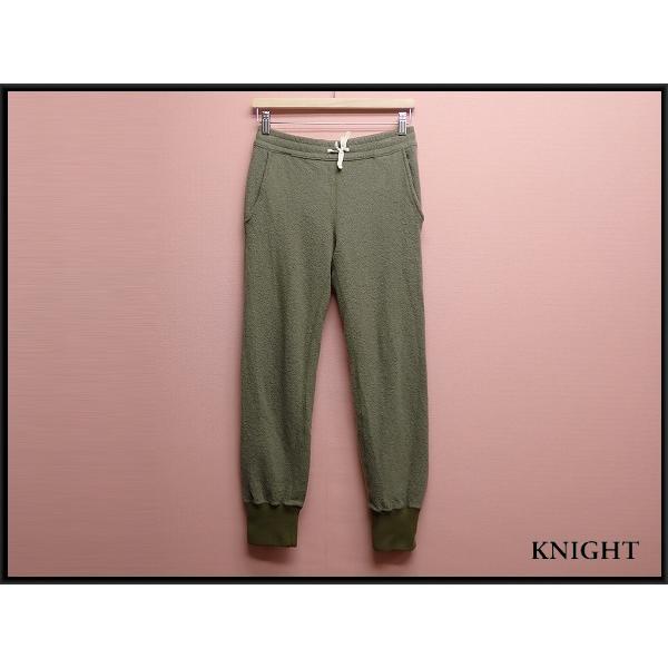 ブランド・説明whowhatフーワットのジョガーパンツです。日本製、長くお使い頂けそうなデザインですね。素敵にお使い頂けると思います。気になる方は是非ご検討下さい。サイズ表記　S　　　実寸　ウエスト70cm〜80cm　股下70cm　股上24...