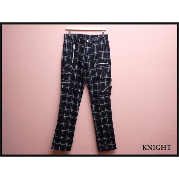 ブランド・説明Secret Agentsシークレットエージェンツのボンテージパンツです。ジップ部分は収納部はありません。とても雰囲気のあるデザインですね。素敵にお使い頂けると思います。気になる方は是非ご検討下さい。サイズ表記　3　　　実寸　...