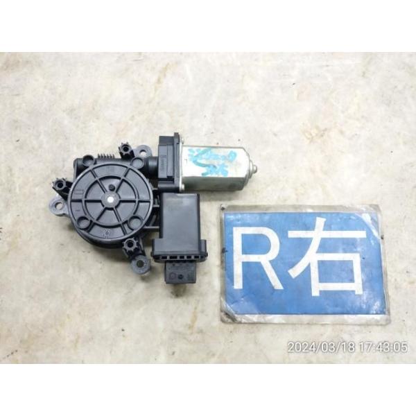 240316000113320(こちらの商品は個人宅配送可能です。)部品管理番号：240316000113320部品メーカー：Lames部品名：右Rドアレギュレータ・モーター部品メーカー品番：3M4541J 72.019.003部品区分：リ...