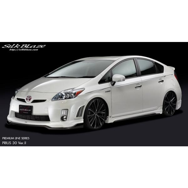 ■【商品名】SilkBlaze プレミアムライン フロントスポイラー Ver.2■【車種/型式/年式】30系プリウス…ZVW30　前期（H21.05〜H23.12）■【材　質】FRP/黒ゲルコート■【カラー】塗り分け塗装済■【エアロダウン量】