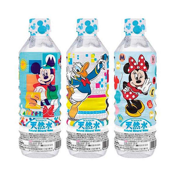 ミッキー＆フレンズのデザインがついた、安全・安心なナチュラルミネラルウォーターです。硬度53ｍｇ/L（軟水）