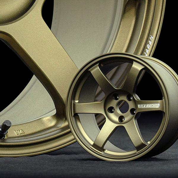 モデル：VOLK RACING TE37SAGA SPLUS<br>ホイール参考サイズ：18x11J +13 FACE 5<br>素材：アルミ<br>カラー：ブロンズアルマイト<br>日本製&...