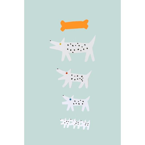 絵本作家の高畠純先生と一緒に、モビールを製作しました。タイトルは「モビールいぬ」。高畠先生といえば、ゴリラやイヌなどユーモラスな表情の動物たちがいっぱい登場する絵本を数多く出版されてきました。今回のモデルは、まさにそんな絵本から飛び出してき...