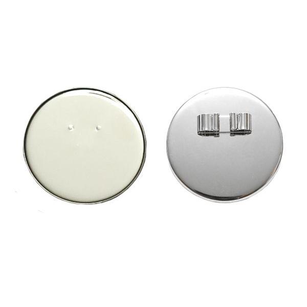 ループタイ（ポーラタイ）用の金具です。紐及び飾りは別売りですので、自作派の方にお勧めです。金具は直径5ミリ位までの紐に対応できます。直径4センチの皿付きで、皿の枠に飾りをはめ込んだ状態で取り付けてお使いいただけます。飾りを取り付ける場合はエ...