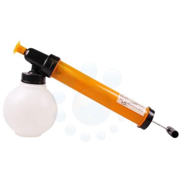 【商品名】散粉器サンプラー【タンク容量】350ml【サイズ】全長300mm【材　質】ポリプロピレン、ポリエチレン【使用用途】粉末殺虫剤・粉末農薬などの薬剤の散布【商品特長】◆粒剤を均一に、かつスピーディー に散布できます。◆薬剤に触れること...