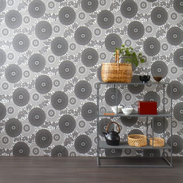 ▼商品の詳細・ブランド名rasch(ラッシュ)・国名ドイツ・サイズ巾 53cm × m単位・素材フリース(不織布)・柄リピートタテ 64cm ステップリピート(1/2ステップ)柄のサイズ詳細は画像参照柄の一部に光沢がありますので、画像をご確...