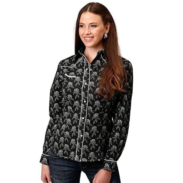 【メーカー】 ローパー Roper【素　材】ボディ/ コットン 55%  ポリエステル 45%パイピング/ ポリエステル 65%  コットン 35%【サイズ詳細】S/肩幅 40cm  胸囲 96cm  袖丈 62cm  着丈 66.5cm【...