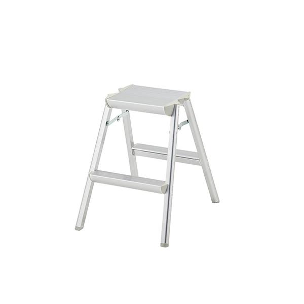 ●天板の高さ：０．５６ｍ●設置寸法：全幅４５０×奥行５７０ｍｍ●収納時サイズ：幅４５０×奥２４０×長６２０ｍｍ●重量：２．２ｋｇ●最大荷重：１００ｋｇ●材質：本体＝アルミ合金