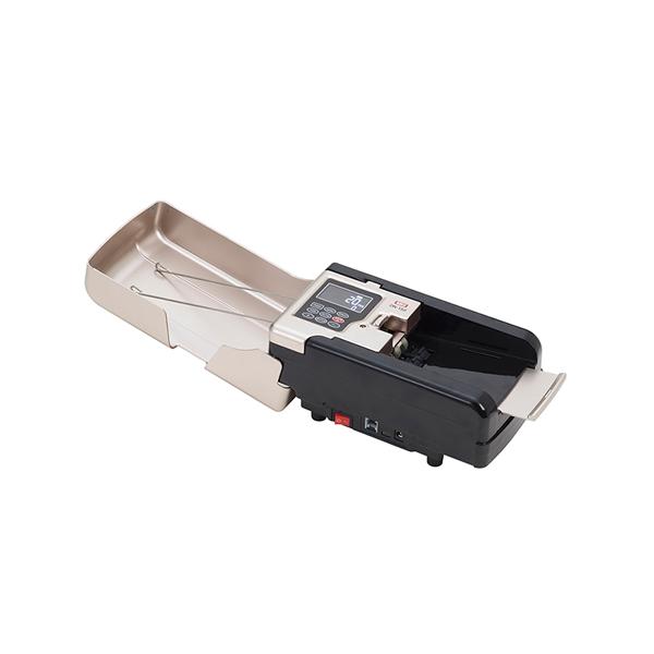 ●紙幣・商品券・ビール券を計数可能※全国共通商品券および全国共通ビール券のみ計数可能です。地域共通クーポンなどその他商品券についてはお問合せください。●リチウムイオンバッテリー内蔵で持ち運びOK●バッチ機能、加算機能付き●マニュアルスタート...