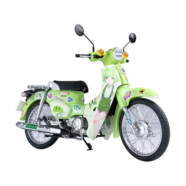 あのフジミ模型とPLUMPMOAのコラボ企画なのだ！1/12スケール バイクモデルの110ccホンダスーパーカブがずんだもんカラーで登場するのだ！・予め各プラスチックパーツには完成に必要な色が着色済みで、塗料を使用した塗装は不要です。・細部...