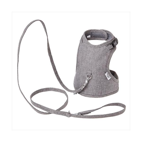 背中側からとめるのでうさぎを怖がらせず装着がしやすい。かわいすぎないシックなデザイン。すぐにお散歩が楽しめる便利なリード付セット。仮係留できる。短引きできる。【ペット用品】【A26176】