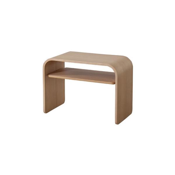 木目が綺麗なサイドテーブル縦でも横でも使用可能なので、使う場所を選びません。シンプルかつ機能的で、サイドテーブルの完成形ともいえる無駄のないデザインです。天然木化粧合板(オーク)ラッカー塗装サイズ（約）：W50×D29.5×H36.5商品重...