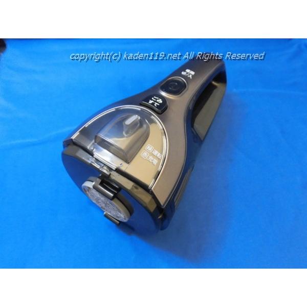 日立スティッククリーナーのハンディハンドルPV-BC105E7-002になります。適合型式　・PV-BC105E7に適合致します。【ご注意】※電池を交換する場合はハンディハンドルごと交換になります。単体での電池はございません。