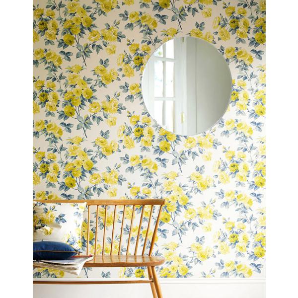 4つの金具とネジで外から固定する構造のため、壁に隙間無くぴったり取付けることができる壁掛け鏡です。使用している鏡、ミラーは国産、最高品質の鏡です。鏡の厚さは立体的な映像が最も美しい5ミリ厚。美しい透明感と映像。鏡ミラーは毎日、しかも長い年月...