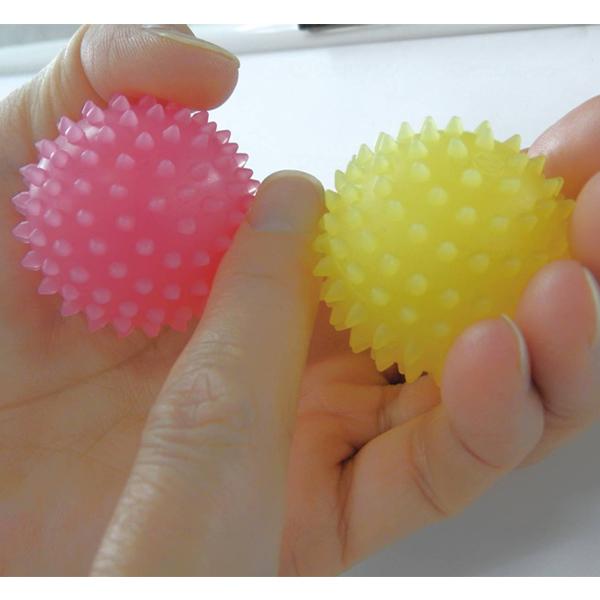 【発売日：2024年01月19日】話題の健康法「爪もみ療法」にとても便利です。一日２分の「爪もみ療法」で体温・代謝を上げましょう。どなたでも簡単に指先と手のひらを刺激できるアイディア製品をラブラックスシリーズに追加しました。お家で、旅先で、...