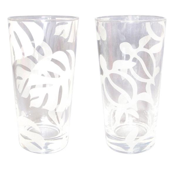 ハワイアングラス 400 ml ホヌ柄とモンステラ柄ハワイアン好きに大人気のグラスプレゼントにも大人気のハワイアングッズです● 材質：ガラス● 商品サイズ：H15.1×Φ7.6cm● 商品価格：￥1,750(税込)● 送料：550円〜● 容...