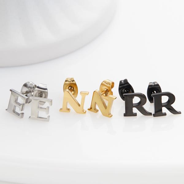 イニシャル アルファベット 両耳用 スタッドピアス レディース メンズ サージカルステンレス製 お肌に優しい 金属アレルギー対応 シンプル カジュアル 上品 可愛い おしゃれ 美しい 綺麗 ミニ 小さめ 小ぶり 誕生日 記念日 プレゼント ...