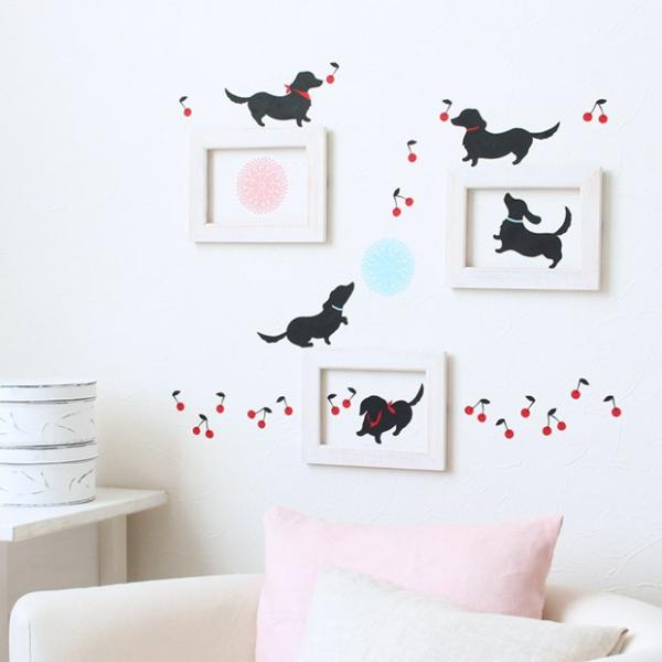 貼ってはがせるウォールステッカー＆ガラス専用ステッカー　ハウスジーダ愛らしい動物たちのウォールステッカーです。裏面からも柄が楽しめるタイプなので窓ガラスに貼れば、外からも柄を楽しんでいただけます。壁や窓に貼るだけなので、賃貸物件にお住まいの...