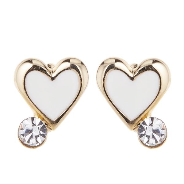 素材 真鍮製 ゴールド ピンクゴールドコーティングラインストーンチタン製ポスト日本製サイズ ハートモチーフ 縦約5mm 横約5mm　厚み約1mmストーン 直径約2mmポスト 長さ約10.5mm 太さ約0.7mm小さなハートにラインストーンを...
