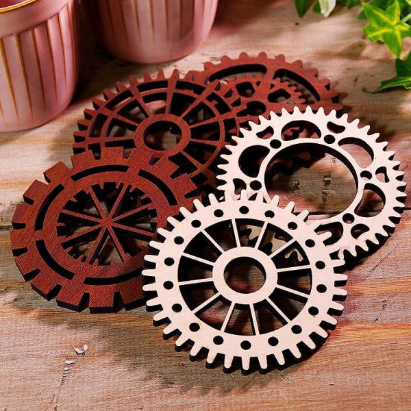 この商品のスペック商品番号00-a00012  寸法 幅：約9cm×9cm  素材  国産MDF/強化紙貼り  特徴こちらは、おしゃれで可愛い木製のコースターセットです。北欧のデザインを取り入れ、木目調の強化紙が美しいアクセントとなっていま...