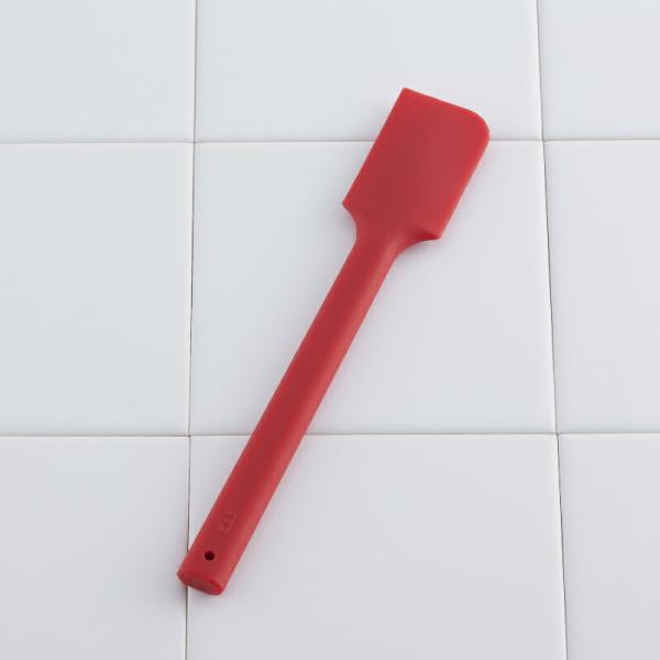 小回りのきく万能ツール小さい瓶に入った食材も、簡単にすくえるサイズのスパチュラです。少量の調味料や食材の混ぜ合わせにとっても便利です。 【 爆買 】