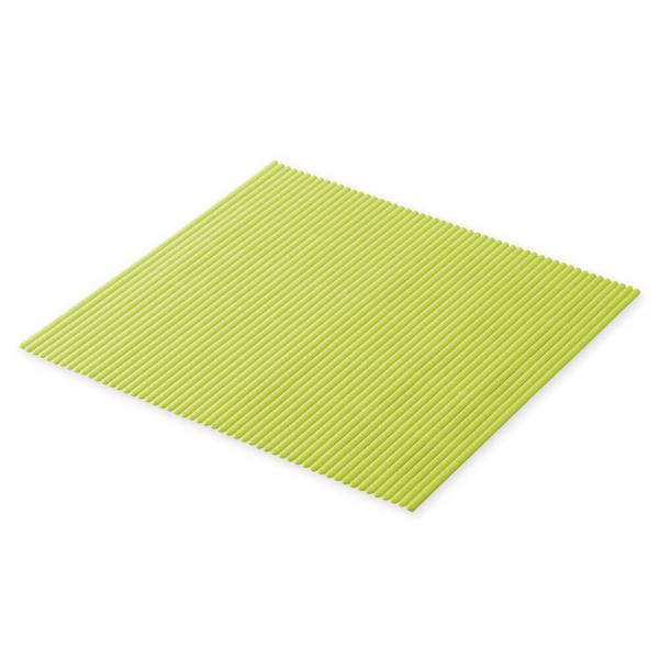 お手入れ簡単なプラスチック製の巻きすです。（日本製）ご飯がくっつきにくいよう、片面にエンボス加工をしているので、海苔のない飾り巻き寿司もラクラク♪食洗機可能なので、お手入れ簡単です。 ポイント利用 【 爆買 】