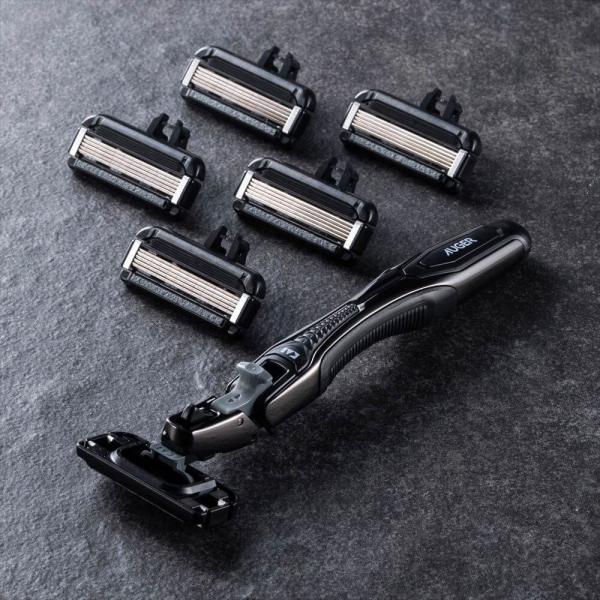 貝印の最高スペック刃体を採用した、替刃式5枚刃カミソリ。弾力性のある素材を使用した独立サスペンションと、3D首振り機能を搭載したシームレスフィッティングシステムの採用により、業界N o . 1 首振り可動域 ポイント利用 【 爆買 】