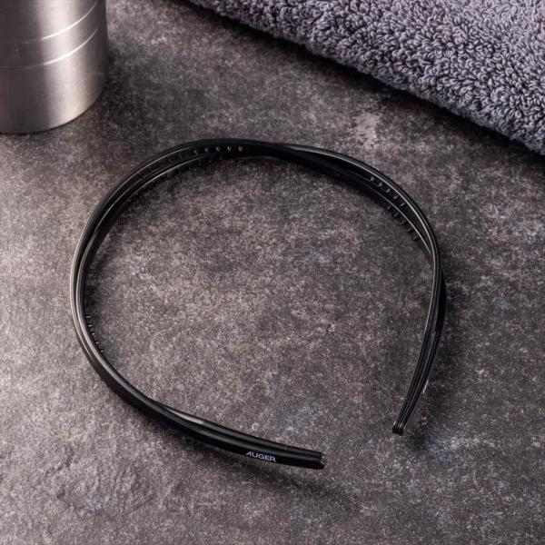 2本のしなやかな樹脂製カチューシャがクロスした構造で、やさしく頭にフィットして髪をホールドします。マットな質感でヘアスタイルがすっきりまとまります。 【 爆買 】
