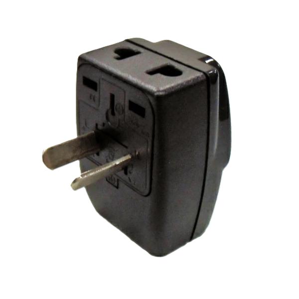 各種の電源プラグを、オーストラリアやニュージーランドで使用されているOタイプに変換するアダプターです。旅先でのコンセント不足に便利な3口タップタイプ。既存の接続を残しつつ、他に2口出力できます。背面・上面・下面の3方向から差し込めます。背面...