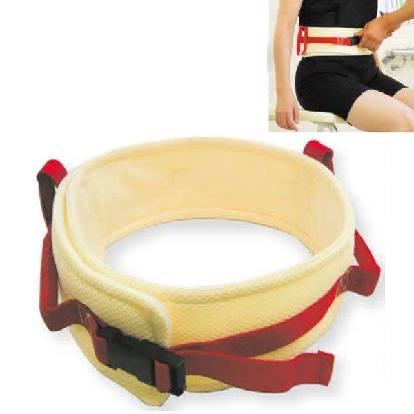 入浴用介助ベルト たすけ帯 O型は浴槽内でふらつく方の姿勢保持のための介助ベルトです。素肌でつかむところがない入浴介助時等で使用します。とっさの時につかみやすいよう、ゆとりのある持ち手が横4本と縦2本ついています。肌に直接あたる裏地には、吸...