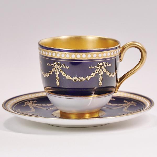 ロイヤルウースター/Royal Worceter 金彩コバルトガーランド デミタスカップ・ソーサーです。ロイヤルウースター/Royal Worceter1751年ジョン・ウォールにより創業したイギリスの窯。1789年には国王ジョージ三世に王...