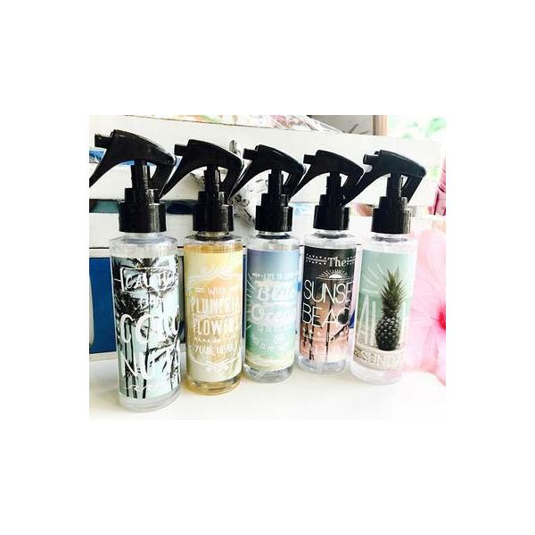 ハワイの写真をプリントしたKahikoオリジナル消臭効果付きスプレー。お部屋やトイレの気になる匂いをハワイアンな爽やかな香りにチェンジ！お部屋や車などに置いていつでもハワイアン気分に サイズ：縦17.5cm 円形（直径）4cm （※容量11...