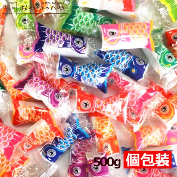 カラフルな10種類のこいのぼりがプリントされた個包装に直径13mmのチョコレートボールが2粒入っています。※個包装のデザインはランダム封入の為、全種類入っているとは限りません。※当商品は夏場でも溶けにくいよう硬めの糖衣がけをしております。お...