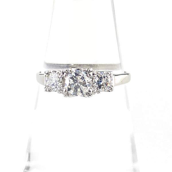 【ブランド状態ランク】ランクAB【タイプ】メレダイヤ デザインリング【ライン】プラチナ 指輪【対象】レディース【総重量】約3.1g【素材】Pt900、ダイヤモンド【実寸サイズ】約11号【リング最大幅】約4.9mm【リング最小幅】約1.3mm...