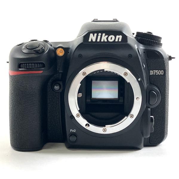【メーカー名】Nikon【製品名】D7500 ボディ【カメラ種類】デジタル 一眼レフカメラ【カメラ付属品】バッテリー、充電器、ボディキャップ、アイカップ【ブランド状態ランク】ランクB【コメント】【外観】若干のスレやキズ、若干の汚れがあります...