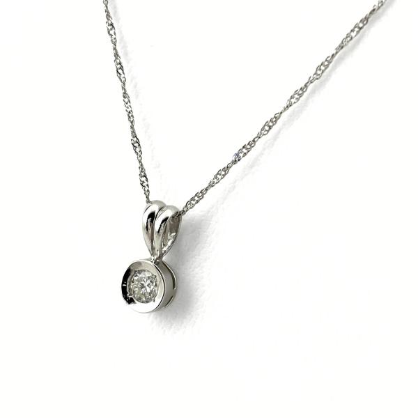 【ブランド状態ランク】ランクAB【タイプ】ダイヤモンド デザインネックレス【対象】レディース【総重量】約2.2g【素材】Pt900、Pt850、ダイヤモンド【チェーン/コード】約42.5cm【チェーン幅】約0.5mm【バチカン含むトップ全長...