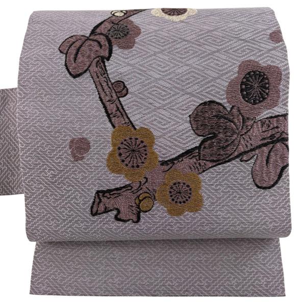 【着物ランク】逸品【素材】正絹【帯丈】約369cm【帯幅】約31cm【帯仕立て】仕立て上がり【コメント】誉田屋源兵衛は織物創作で280年以上の歴史を持ち、織・染で高い技術を保持する帯問屋です。普段使いでお使いいただける名古屋帯でございます。...