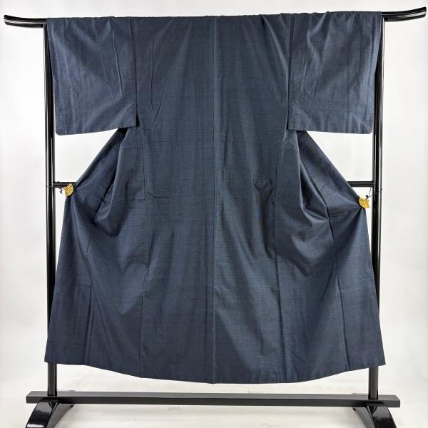 【着物ランク】秀品【素材】正絹【身丈】約150.5cm【裄丈】約67cm【袖丈】約49.5cm【袖幅】約34cm【前幅】約26.5cm【後幅】約30cm【サイズ】L【着物仕立て】袷【着用時期】10〜5月【身丈2】約101.5cm【裄丈2】約...