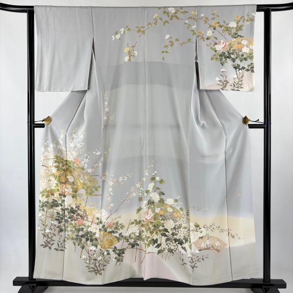 【着物ランク】秀品【素材】正絹【身丈】約156cm【裄丈】約61cm【袖丈】約48.5cm【袖幅】約31.5cm【前幅】約22.5cm【後幅】約28.5cm【サイズ】S【着物仕立て】袷【着用時期】10〜5月【コメント】帯次第で幅広くお使いい...