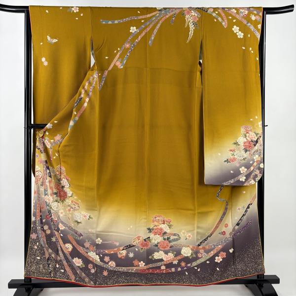 【着物ランク】秀品【素材】正絹【身丈】約159cm【裄丈】約65cm【袖丈】約101.5cm【袖幅】約33cm【前幅】約23.5cm【後幅】約29cm【サイズ】M【着物仕立て】袷【着用時期】10〜5月【コメント】未婚女性の第一礼装としてお使...