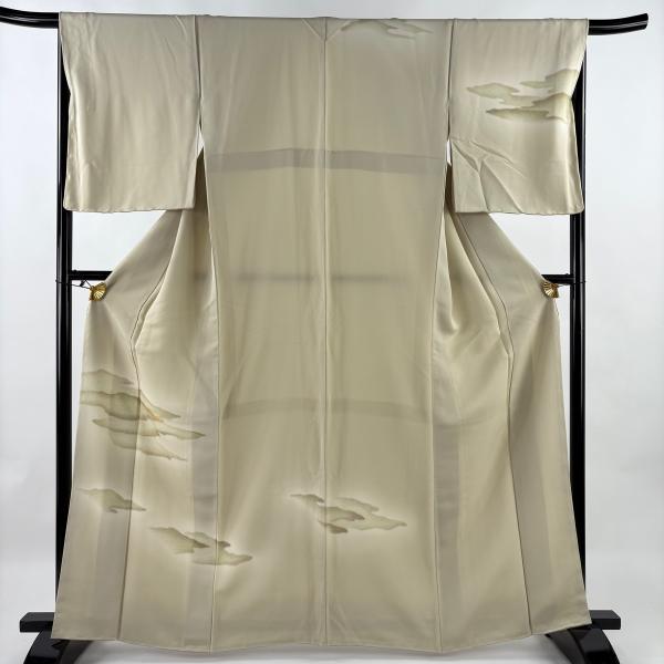 【着物ランク】秀品【素材】正絹【身丈】約163cm【裄丈】約67.5cm【袖丈】約51.5cm【袖幅】約34.5cm【前幅】約24.5cm【後幅】約30cm【サイズ】L【着物仕立て】袷【着用時期】10〜5月【コメント】帯次第で幅広くお使いい...