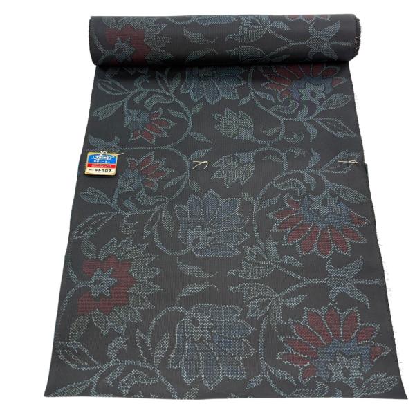 【着物ランク】秀品【素材】正絹【反物幅】約36.5cm【コメント】日常での使い良さと着心地、着込むほどにしなやかになる生地。長く着続けるほどに増す魅力や渋みのある風合いが紬の魅力です。この機会に是非お求めくださいませ。全体を広げての詳細な状...