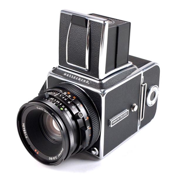 【メーカー名】Hasselblad【製品名】500C/M + Planar T* CF 80mm F2.8【カメラ種類】中判カメラ【カメラ付属品】フロントキャップ【ブランド状態ランク】ランクB【コメント】【外観】ボディにスレやキズ、汚れがあ...