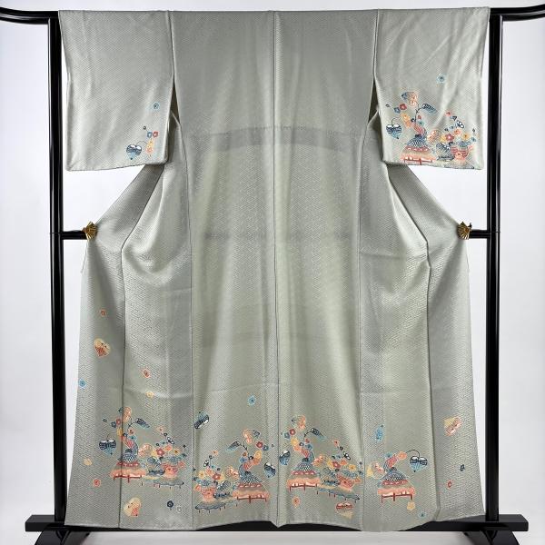 【着物ランク】秀品【素材】正絹【身丈】約158.5cm【裄丈】約62cm【袖丈】約48.5cm【袖幅】約32.5cm【前幅】約23cm【後幅】約28.5cm【サイズ】S【着物仕立て】袷【着用時期】10〜5月【コメント】合わせる帯の色柄により...