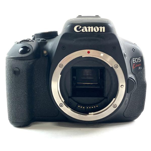 【メーカー名】Canon【製品名】EOS Kiss X5 ボディ【カメラ種類】デジタル 一眼レフカメラ【カメラ付属品】バッテリー、アイカップ【ブランド状態ランク】ランクC【コメント】【外観】スレやキズ、汚れ、側面のカバーに欠損があります。【...