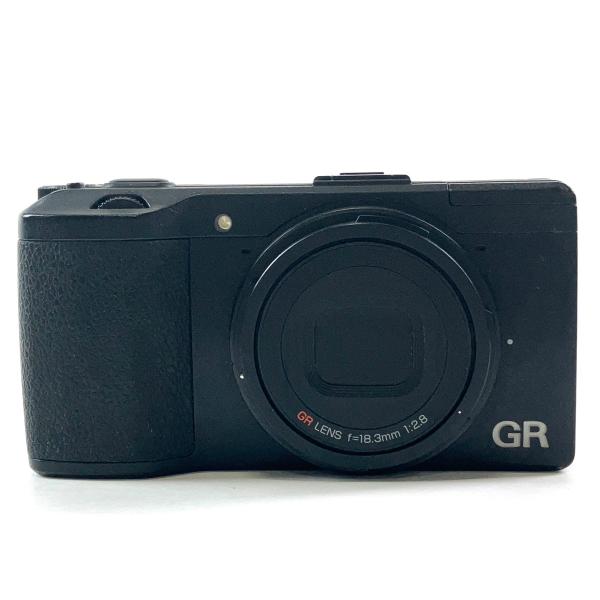 【メーカー名】RICOH【製品名】GR【カメラ種類】コンパクトデジタルカメラ【カメラ付属品】バッテリー、ホットシューカバー【ブランド状態ランク】ランクC【コメント】【外観】スレやキズ、アタリ、汚れ、リングキャップが欠品しています。【光学系】...