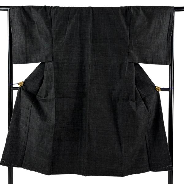 【着物ランク】逸品【素材】正絹【身丈】約141cm【裄丈】約68cm【袖丈】約48cm【袖幅】約34cm【前幅】約26.5cm【後幅】約30.5cm【サイズ】M【着物仕立て】袷【着用時期】10〜5月【身丈2】約89cm【裄丈2】約68.5c...